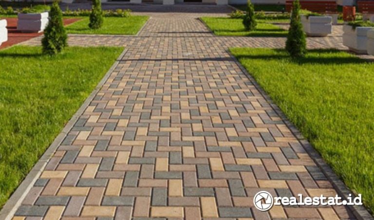 Harga Paving Block Terbaru Paling Lengkap Berdasarkan Tipe Varian